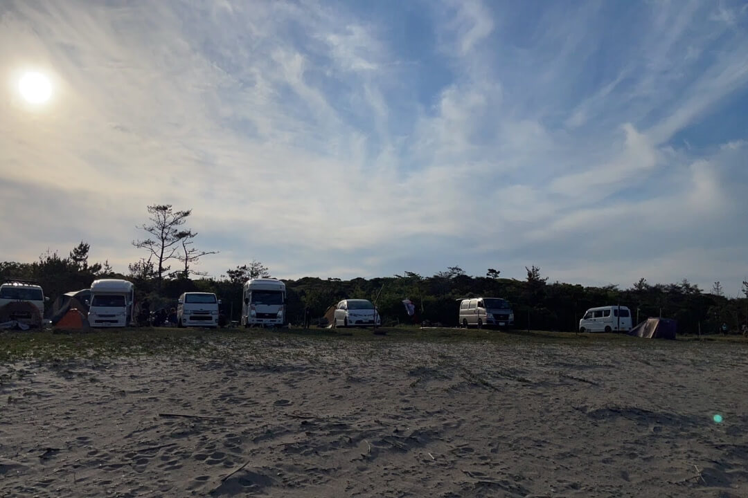 Campifyの特徴 ご利用イメージ ご利用料金 ご利用方法 提携キャンプ場 レンタル用品 Q&A Campifyマガジン